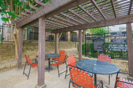 Overton Park | Fort Worth, TX. | (817) 383-9211